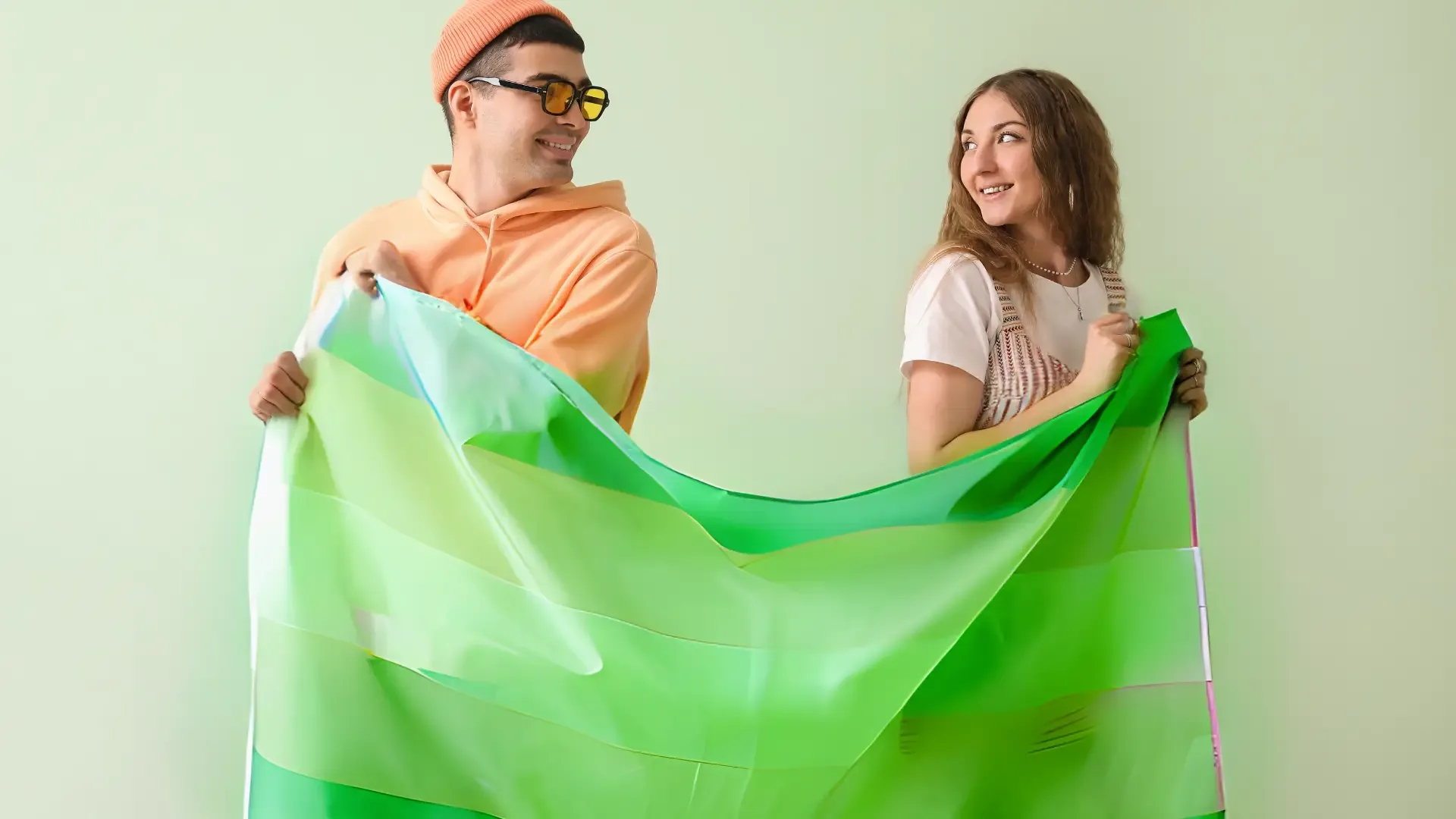 Green Flags in a Relationship You Didn’t Know You Needed - Better Topics